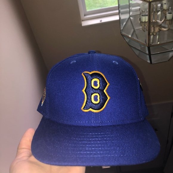 New Era | Accessories | Hat Club Exclusive 59fifty Fitted Hat Decade ...